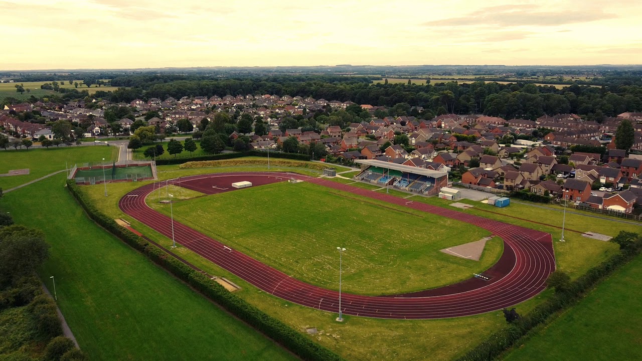 Old Clee Grimsby - YouTube