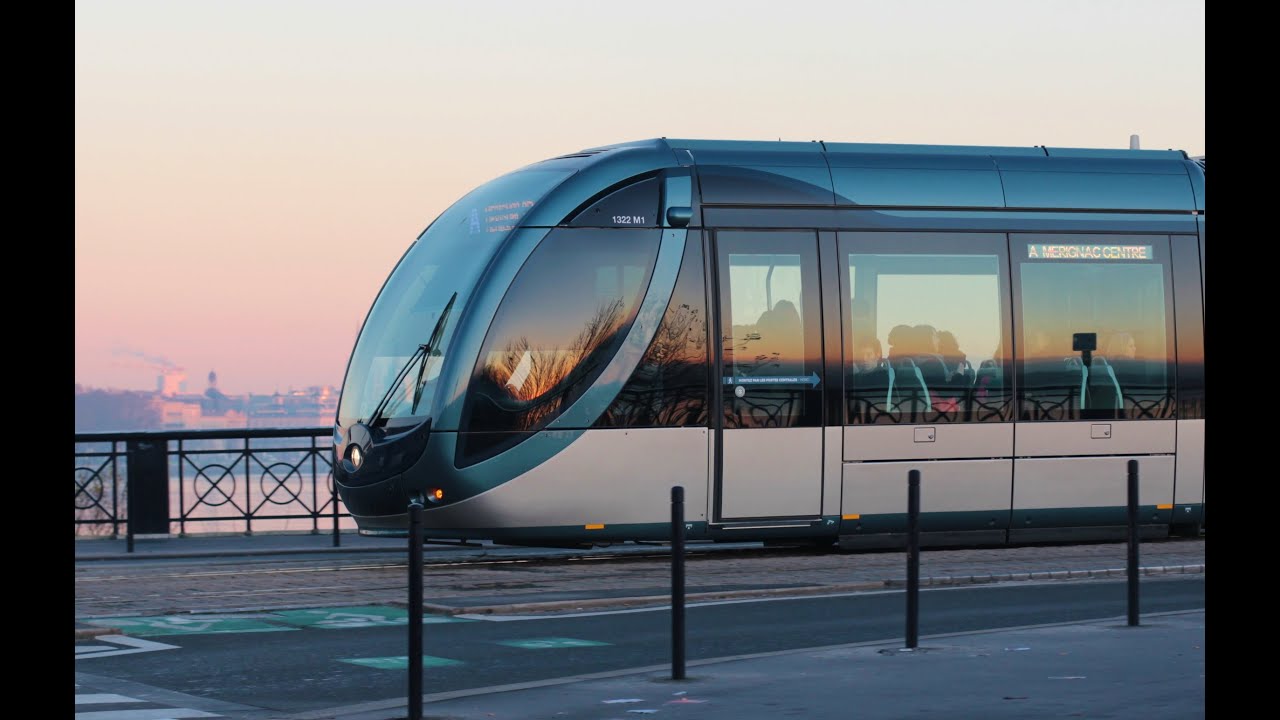 Trams in France : Bordeaux, le Tramway 10th anniversary! - YouTube
