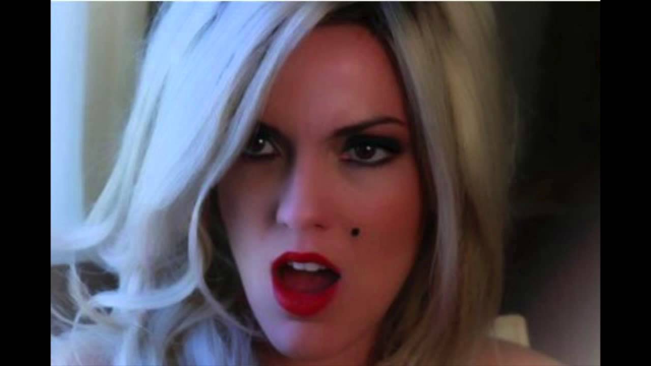 Actress Ginger Parker Talks About Her Web Series Beverly Pills - YouTube