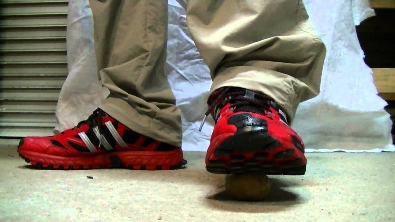 adidas canadia TR3 GTX Stomp - YouTube