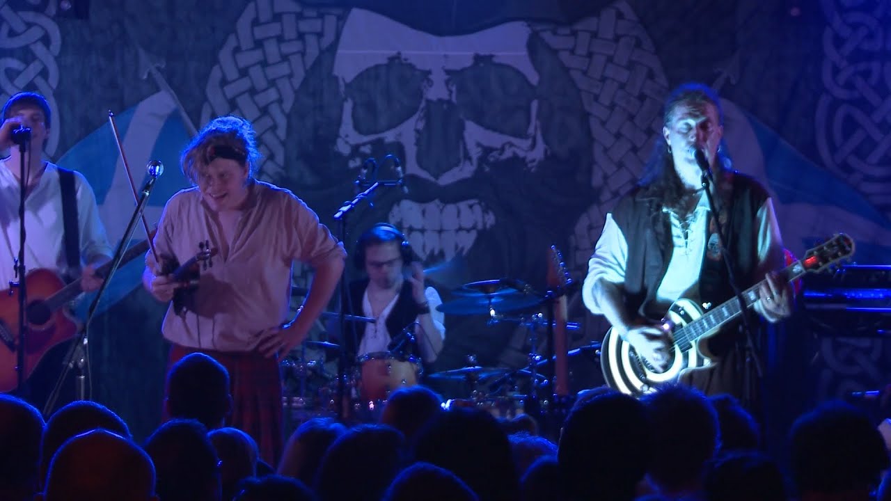The Devil Inside - LIVE aus der Blackbeard-Show! - YouTube