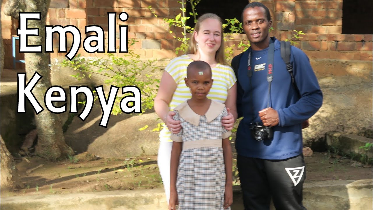VISITING EMALI TOWN In Kenya - YouTube