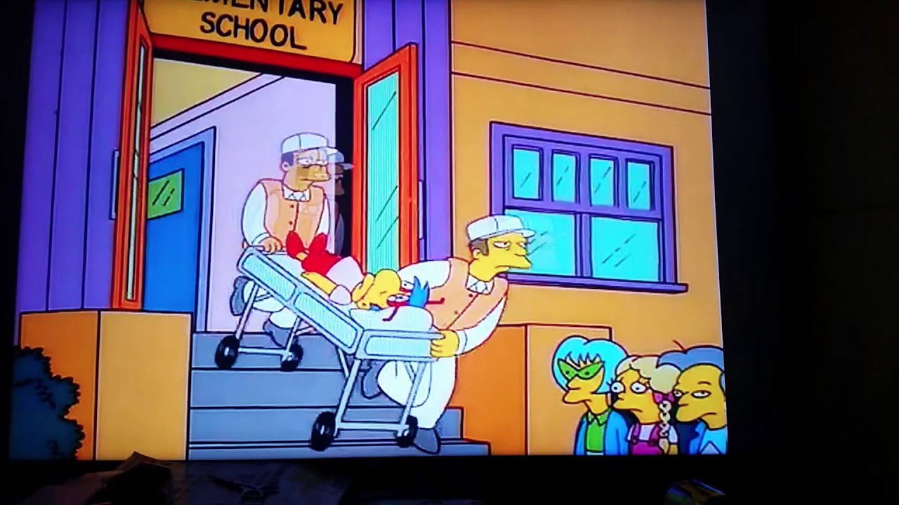 Milhouse sends Nelson a note - YouTube