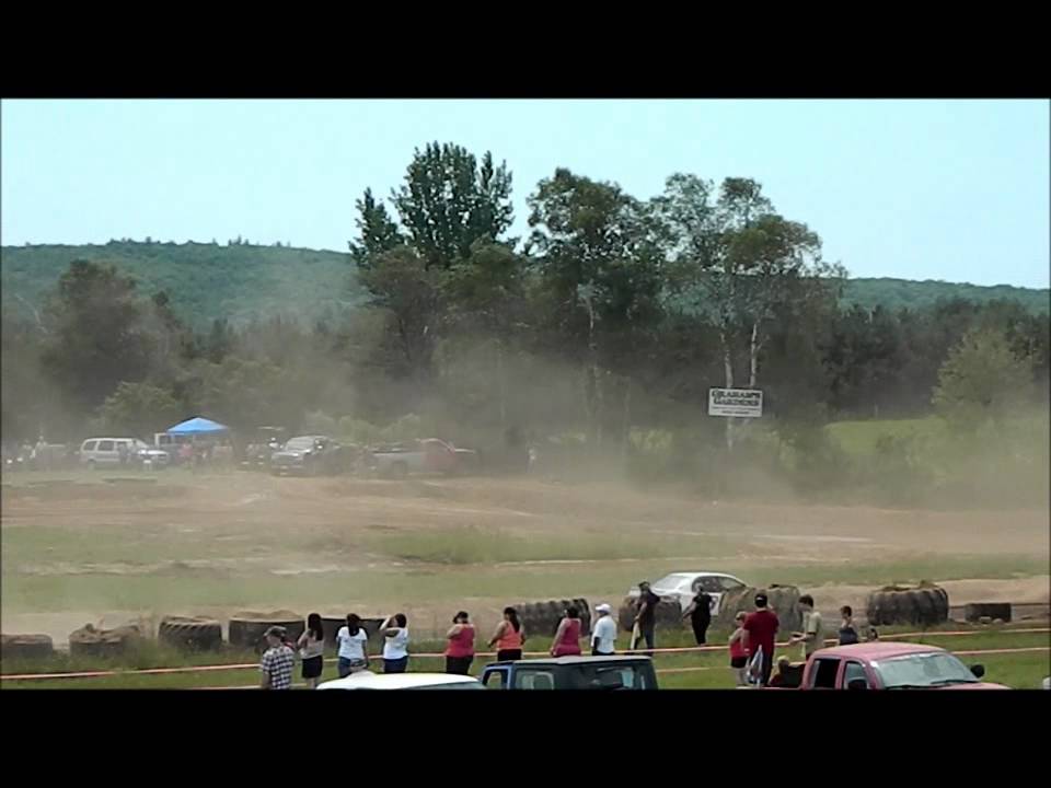 Redneck Race, Norton, NB. - YouTube