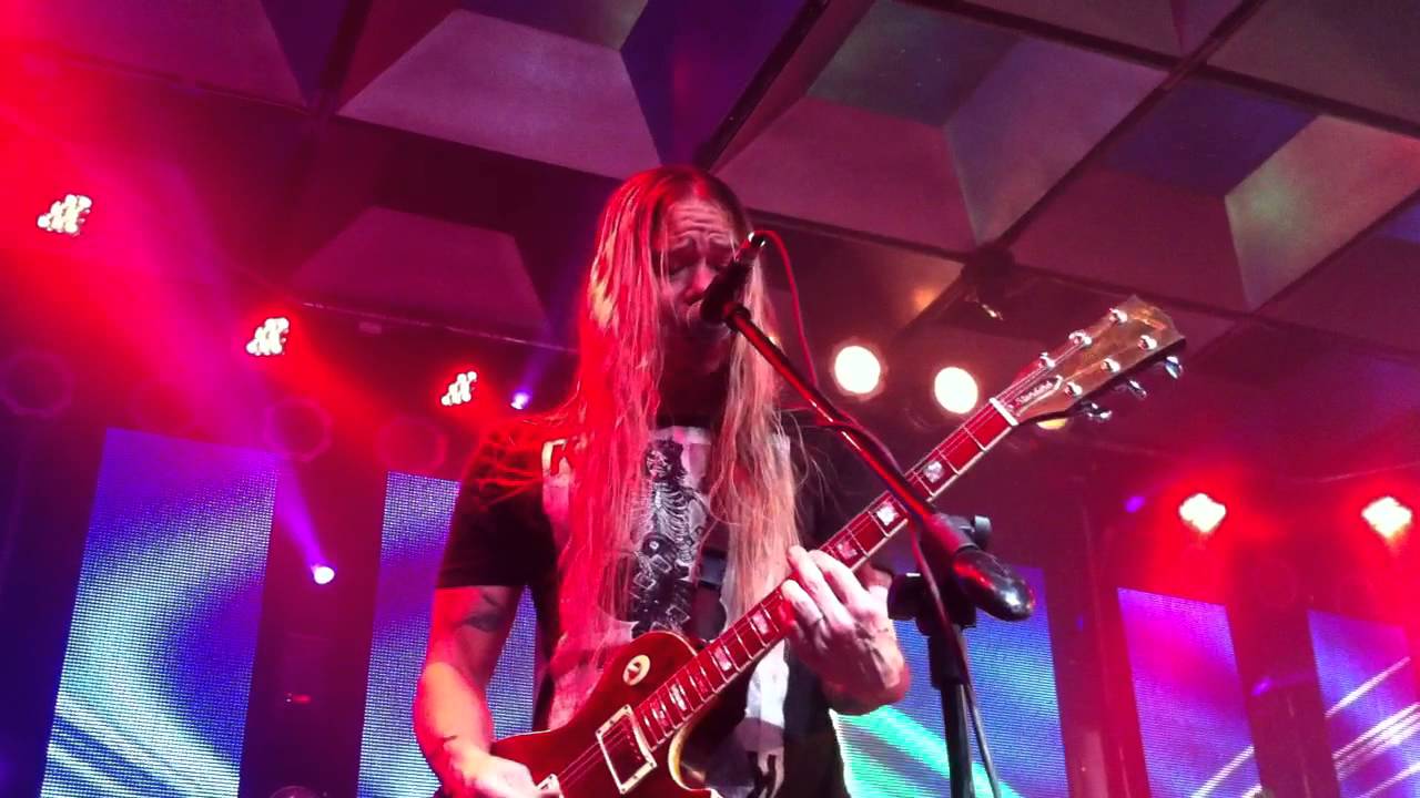 Fozzy y2j sing abba sos 12/10/2014 - YouTube
