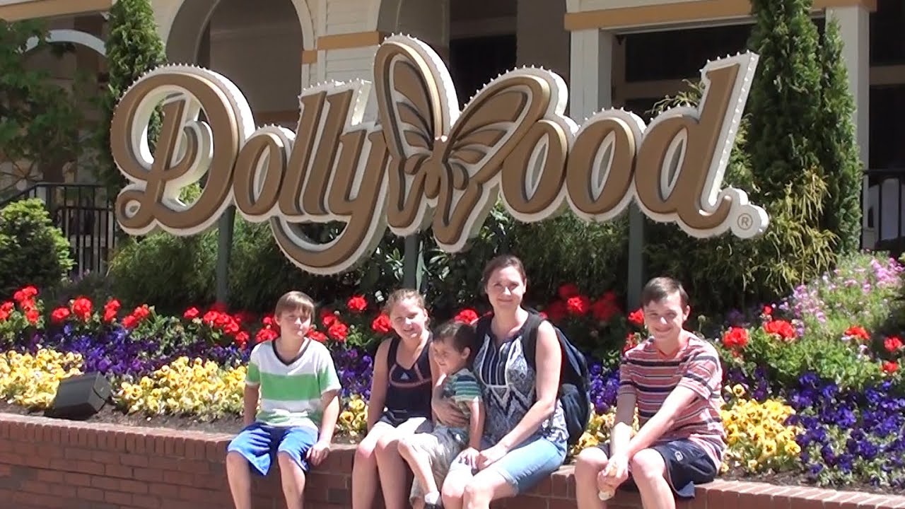 Dollywood Trip - Duffield Family (April 2016) - YouTube