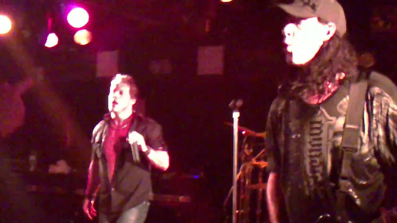 Fozzy - Enemy (Norwich Waterfront) 18/10/10 - YouTube