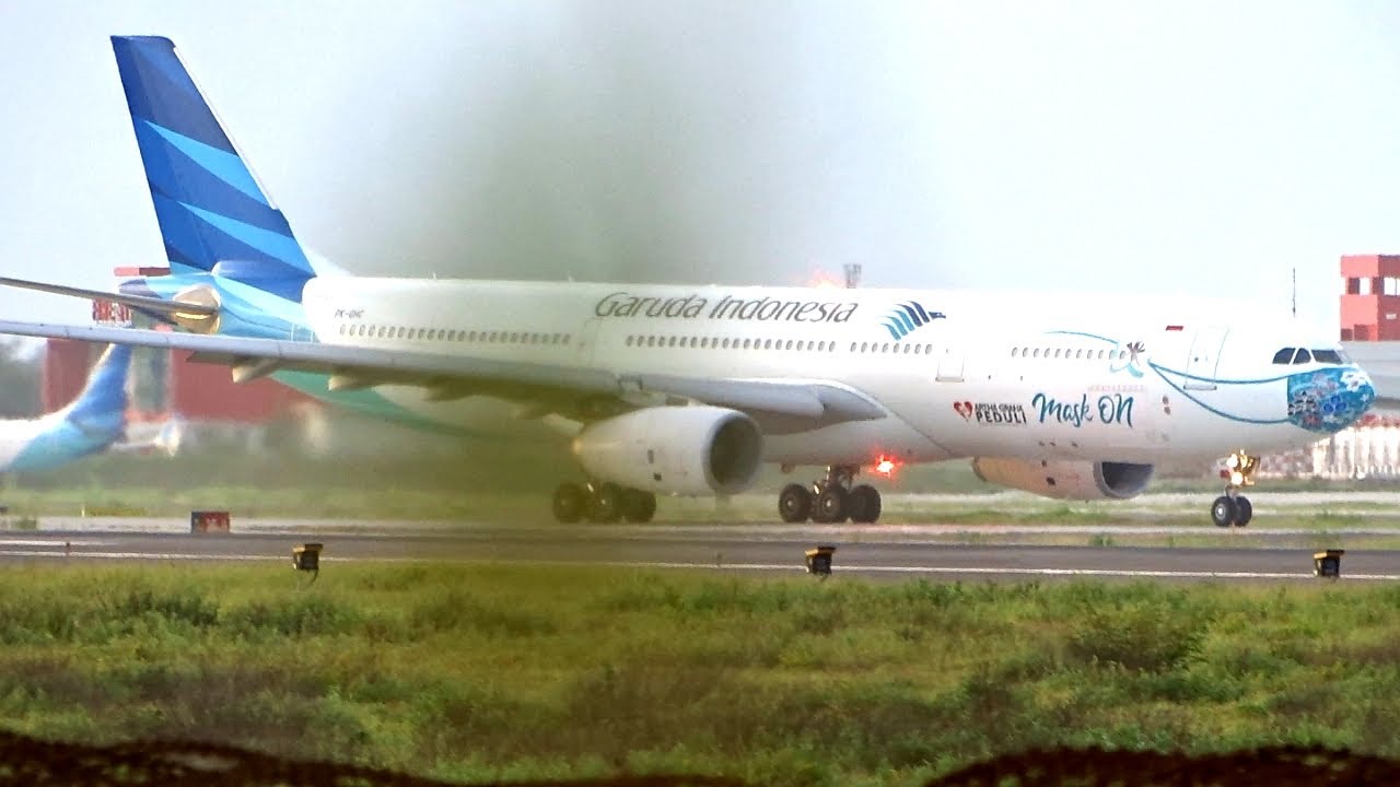 Garuda Indonesia Airbus A333 'Livery Mask' & 29 Aircraft Departures ...