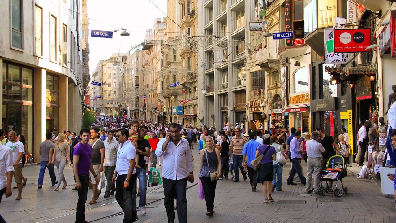 Taksim Time Lapse - YouTube