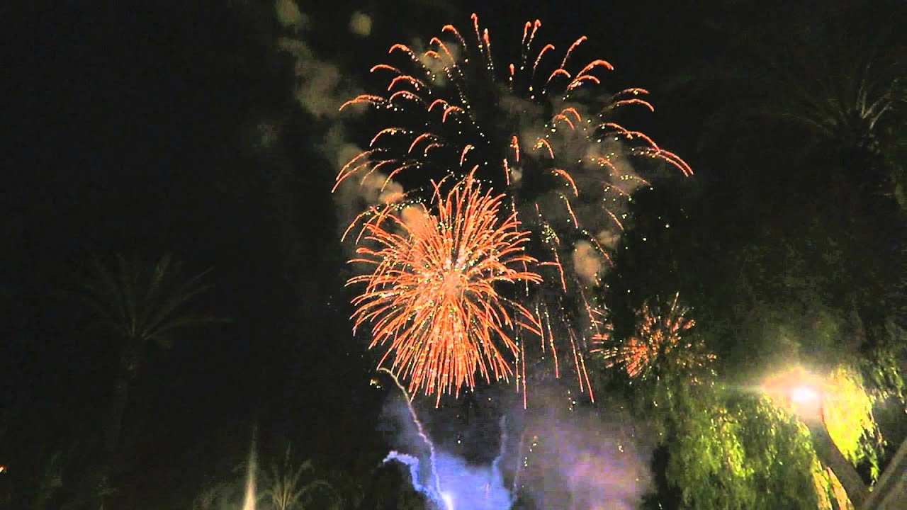 Elche - Alborada 2015 (Castillo y mascletá) - YouTube