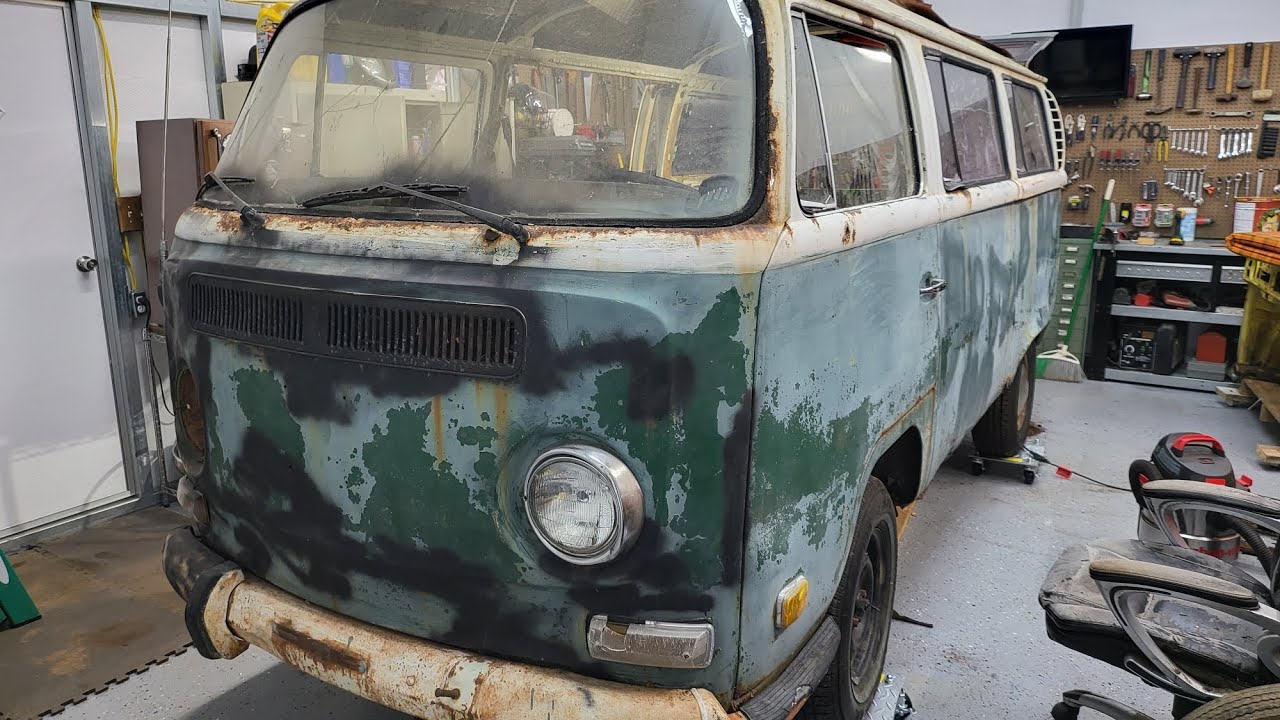 1971 T2 Volkswagen bay window bus project intro video - YouTube