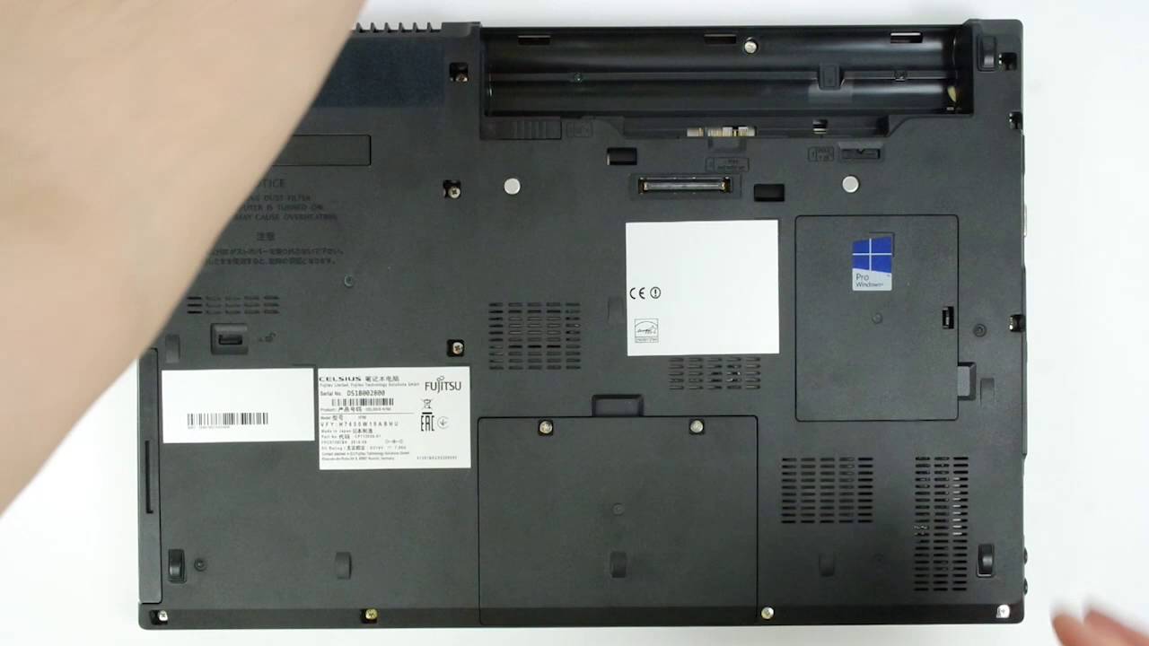 Fujitsu Celsius H760 - YouTube