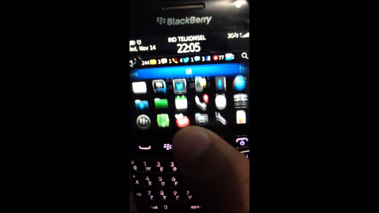 Review: BlackBerry Messenger 7 (BBM 7) - YouTube