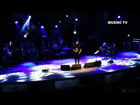 KORAY AVCI - Unutamam Seni (Ahmet Kaya cover) (Konser/Canlı) @Antalya Açık Hava Tiyatrosu