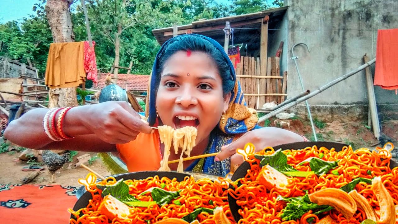 Cooking And Eating Maggi Noodles || Maggi Noodles Eating By Tribal ...