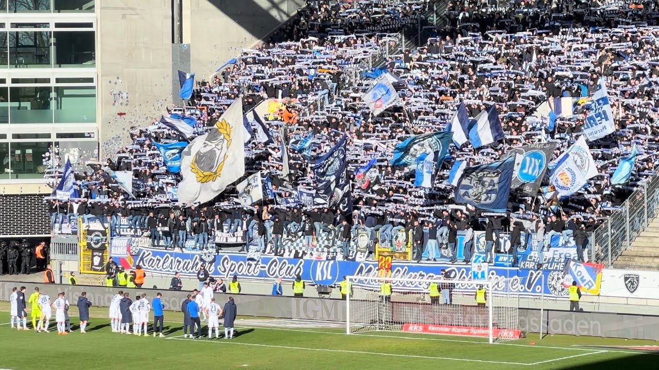 Karlsruher SC Ultras auswärts Kaiserslautern im Südwest derby. (24.02. ...