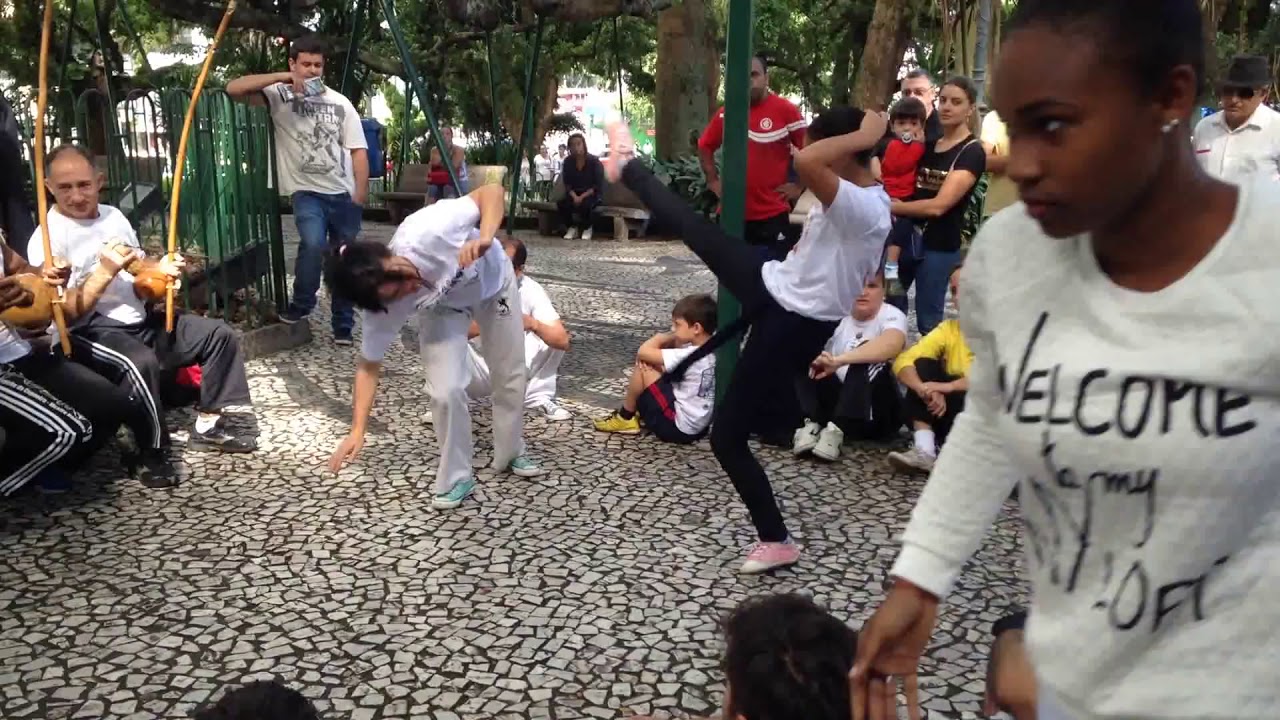 Brazil Dance Brazil martial Arts - YouTube