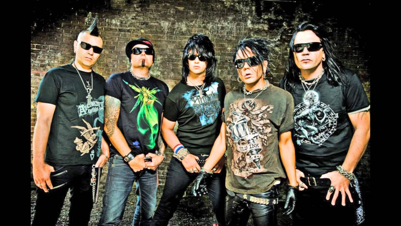 The 69 Eyes I love the darkness in you - YouTube