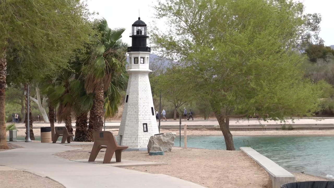 Lake Havasu Great Attraction & Fun - YouTube