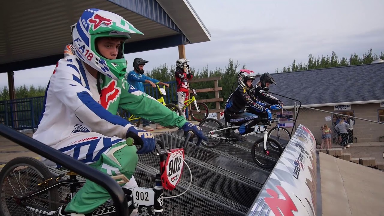 Lakes Area BMX - YouTube