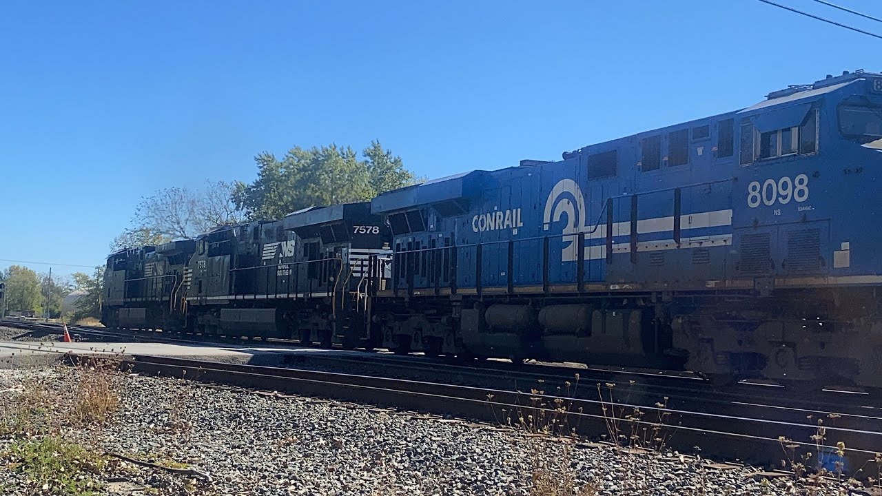 NS 8098 trails 3rd on Eastbound intermodal in Chesterton,IN - YouTube