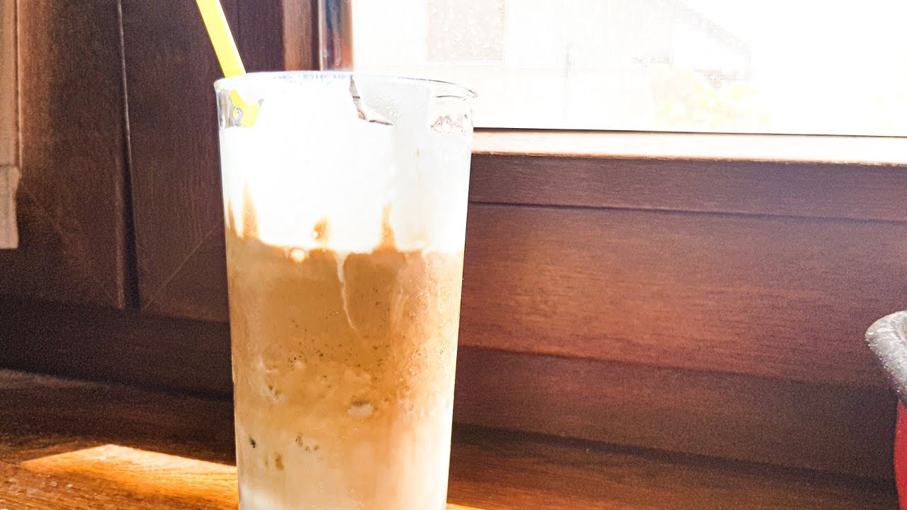 Morning iced coffee☕☕ - YouTube