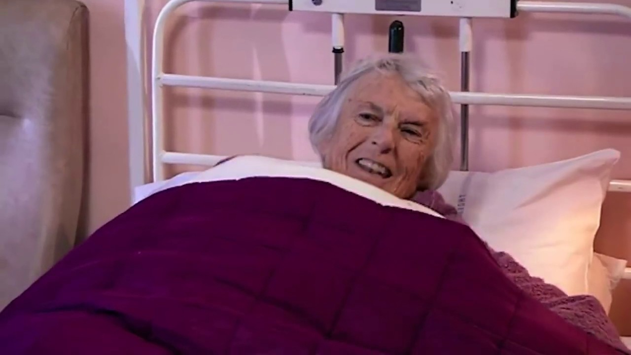 The Inbetweeners - Jay Caught... - YouTube