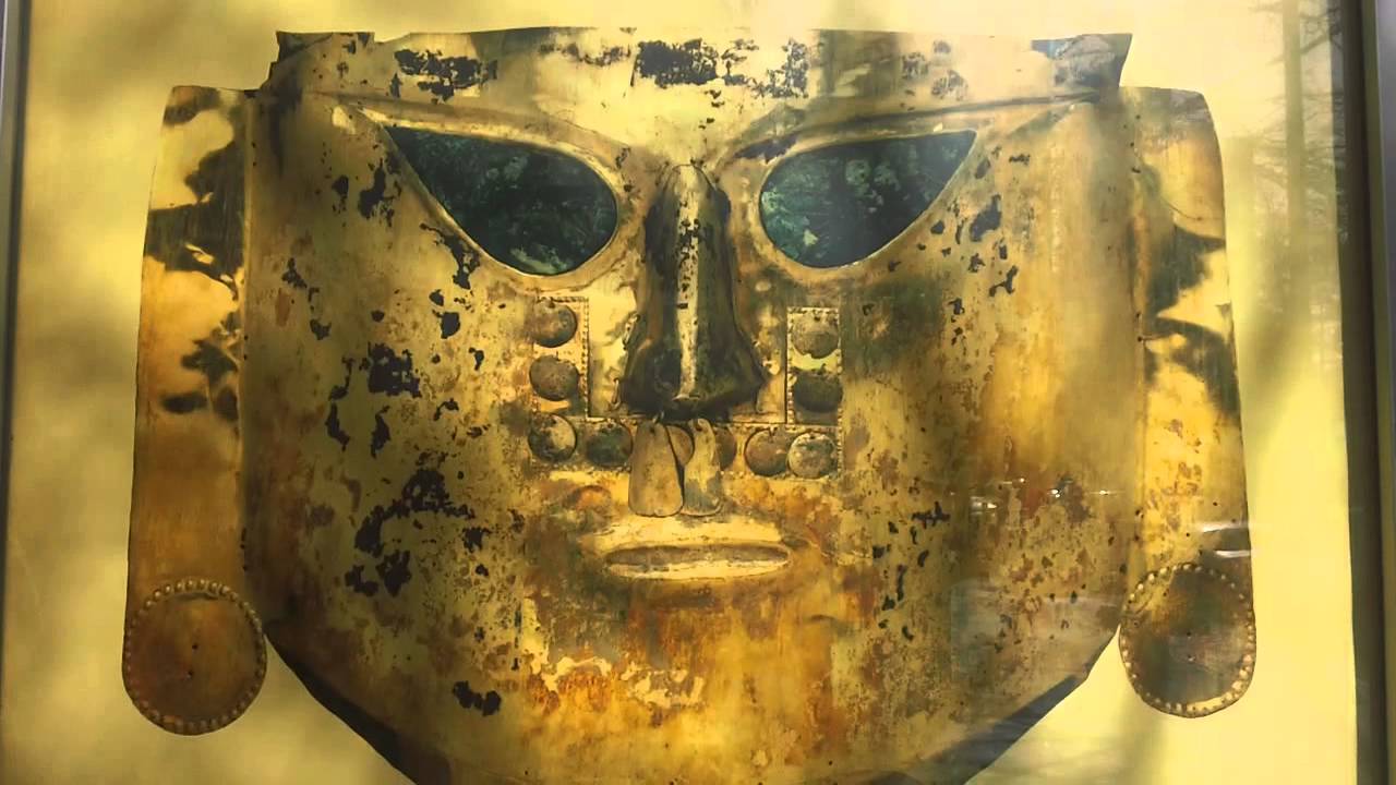 Ceremonial Mask La Leche Valley Batán Grande Peru Sican culture Dallas ...