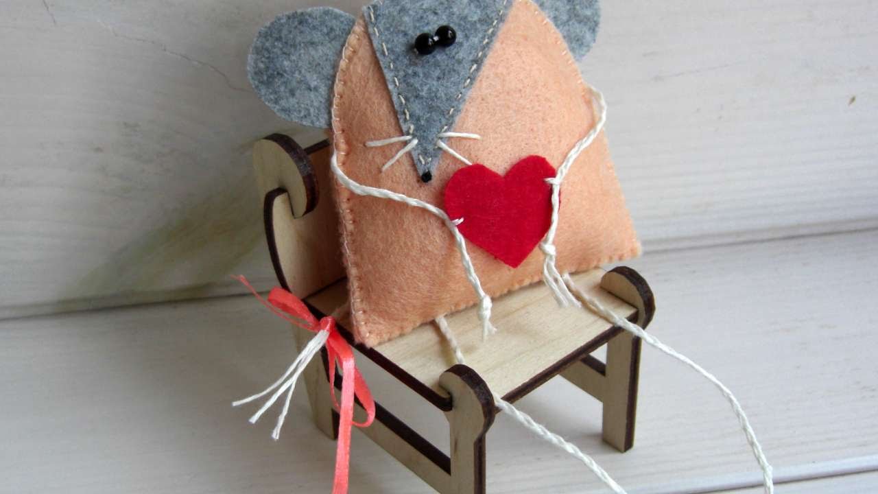 How To Make A Cute Mouse With A Heart - DIY Crafts Tutorial ...