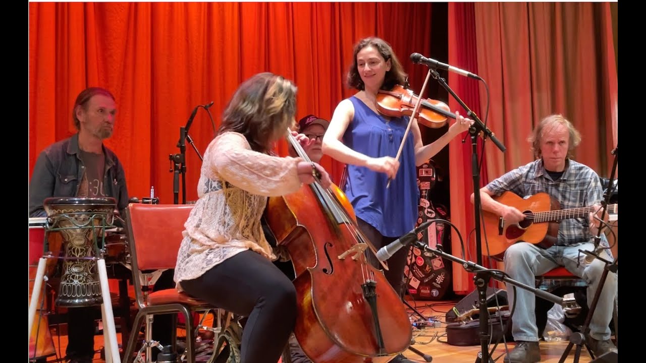 "Notorious" (Eden MacAdam-Somer, L Unger, M Murphy, & M Hellenberg ...