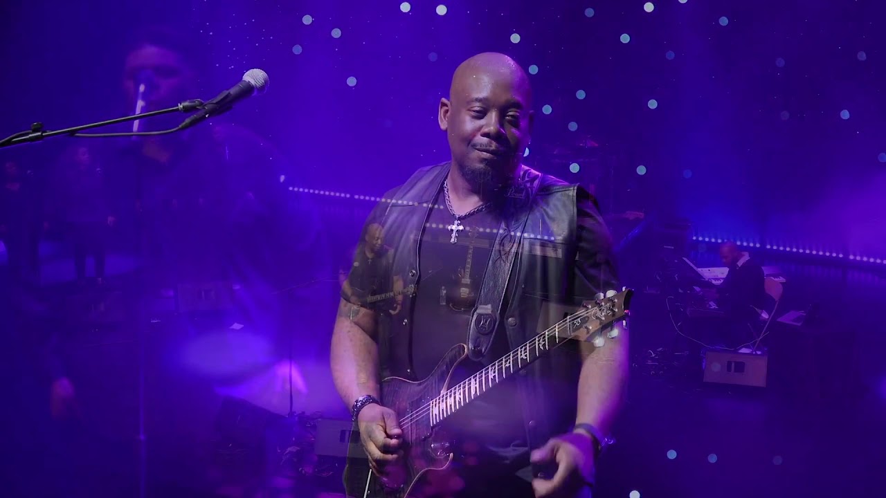 Terence Young Live at The Charleston Music Hall - YouTube