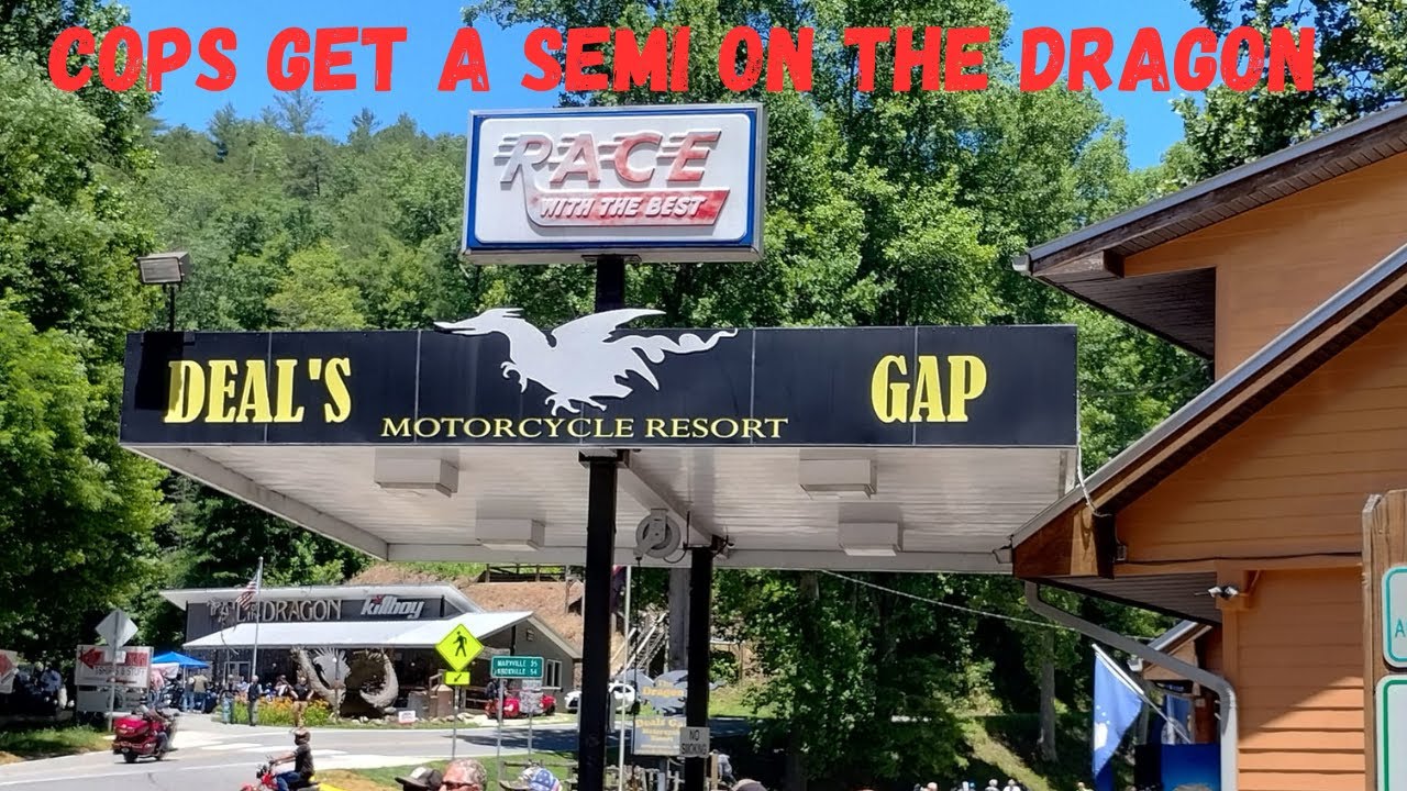 Cops show up on Tail Of The Dragon! NC TN - YouTube