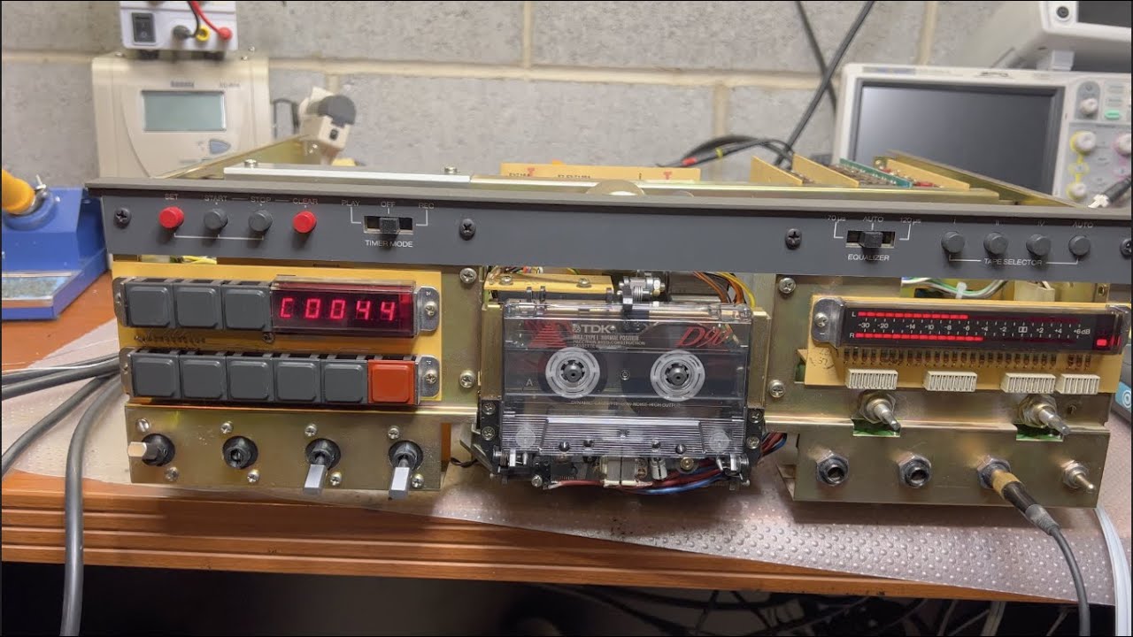 Revitalizing Revox B710: Recapping a Classic Cassette Deck - YouTube