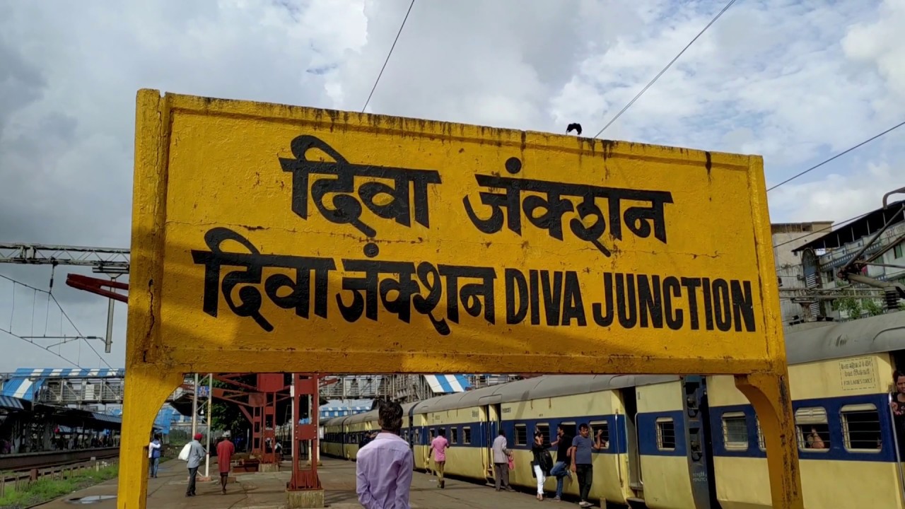 Mumbai Local Train Diva Junction @MUMBAIMAX - YouTube
