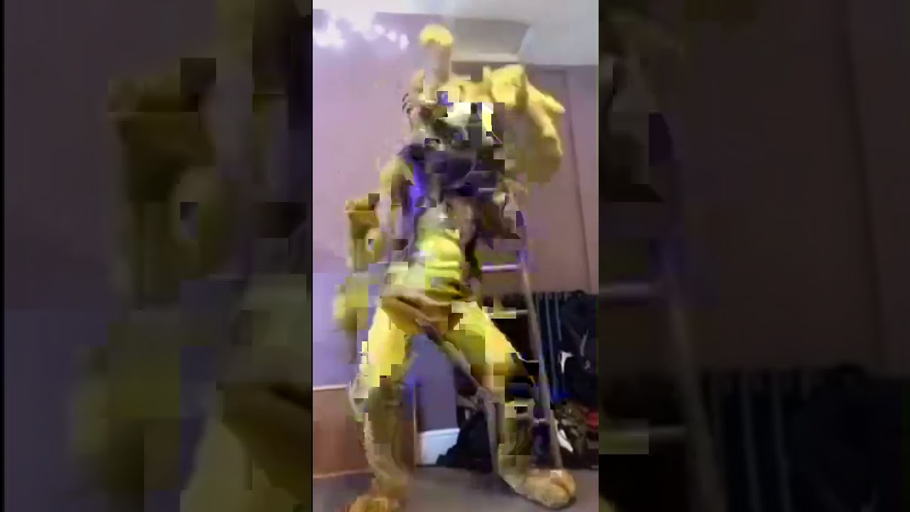 Glitchtrap doing the goopy dance - YouTube