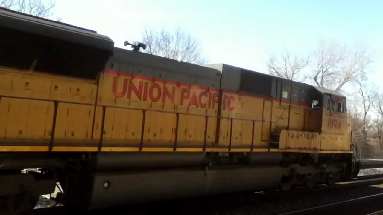 NS LOCAL D95 WITH UP 8194 SD9043MAC THURSDAY APRIL 4TH - YouTube