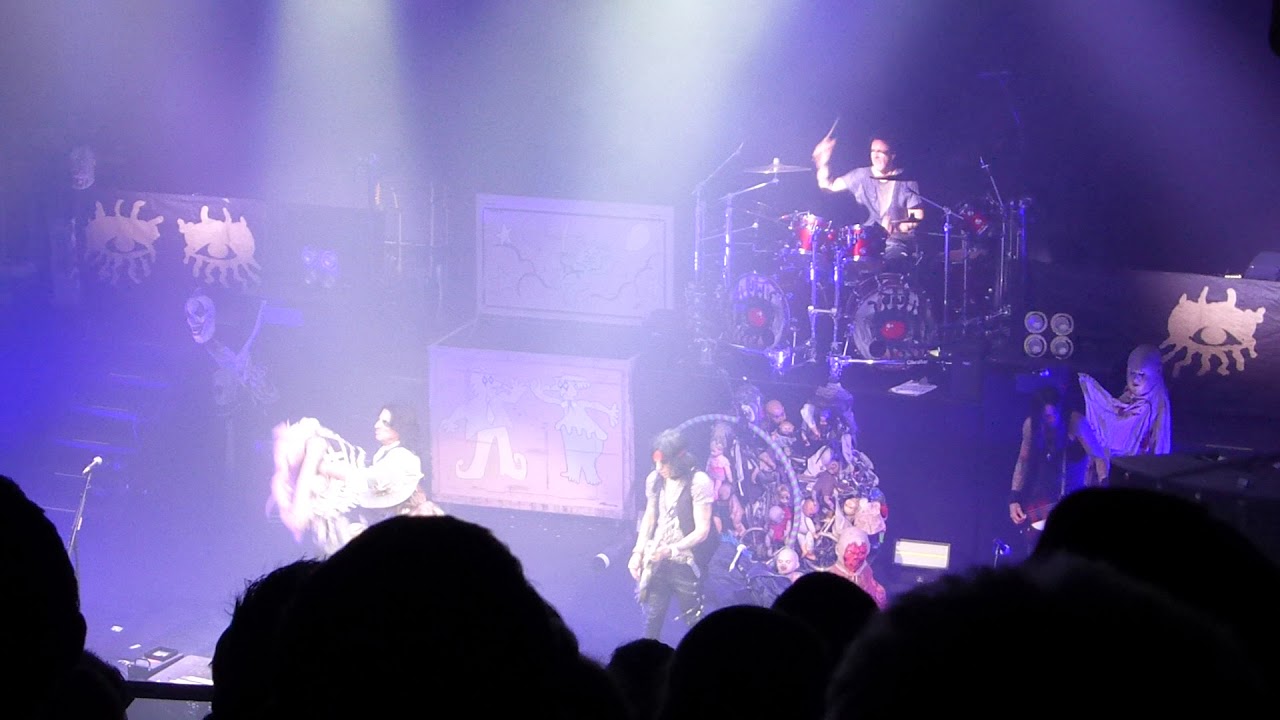 Alice Cooper - Cold Ethyl (Live in Dublin 2017) (1080p HD) - YouTube