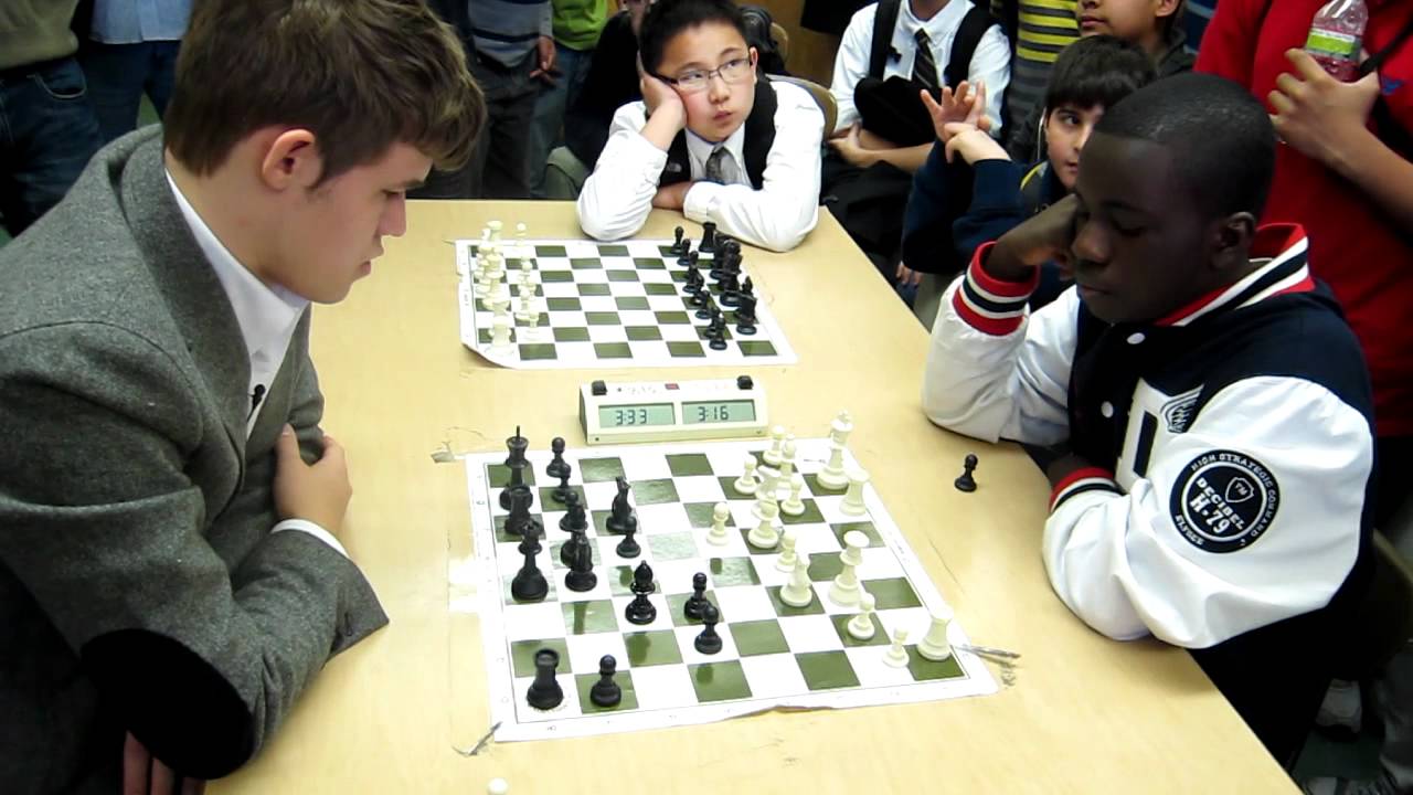 GM Magnus Carlsen vs FM Justus Williams - YouTube