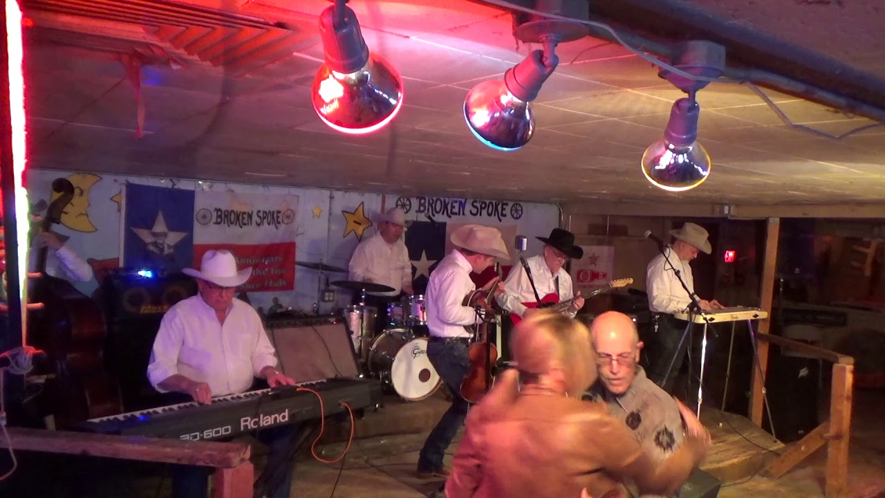 Jason Roberts at The Broken Spoke - YouTube