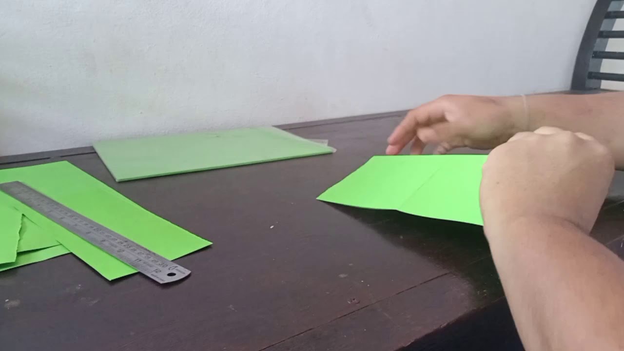 The Sim Plumbob Crystal ( x4 speed Tutorial) - YouTube