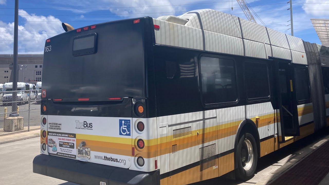 Honolulu TheBus Route 2L Kalihi Transit Center Limited Stops, Bus 163 ...