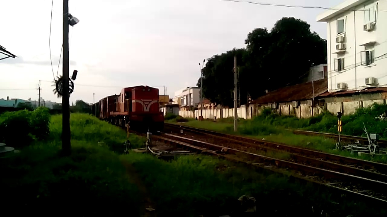 D13E-704 dồn dịch - YouTube