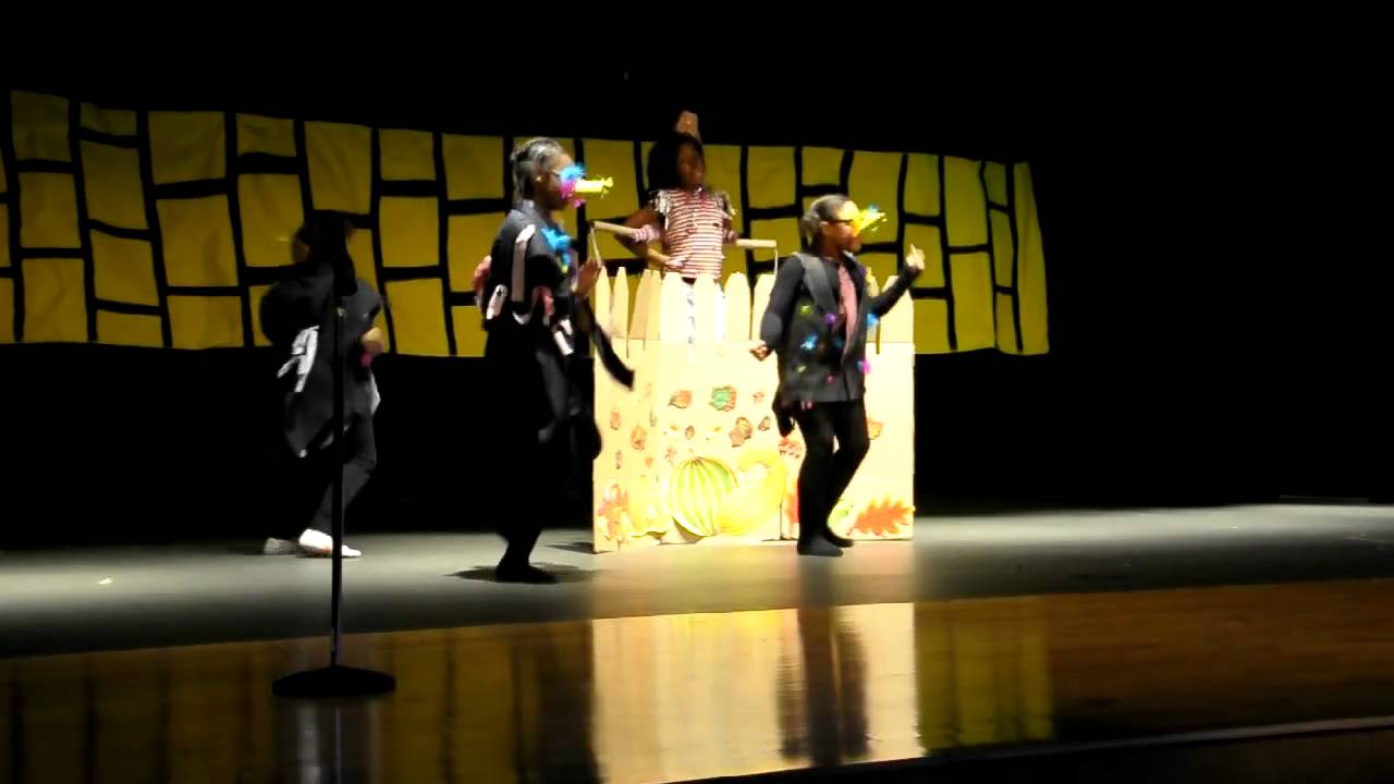 Mella Yella Productions SPONSORS The WIZ Scarecrow Scene - YouTube