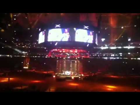 Selena Gomez at Houston rodeo - YouTube