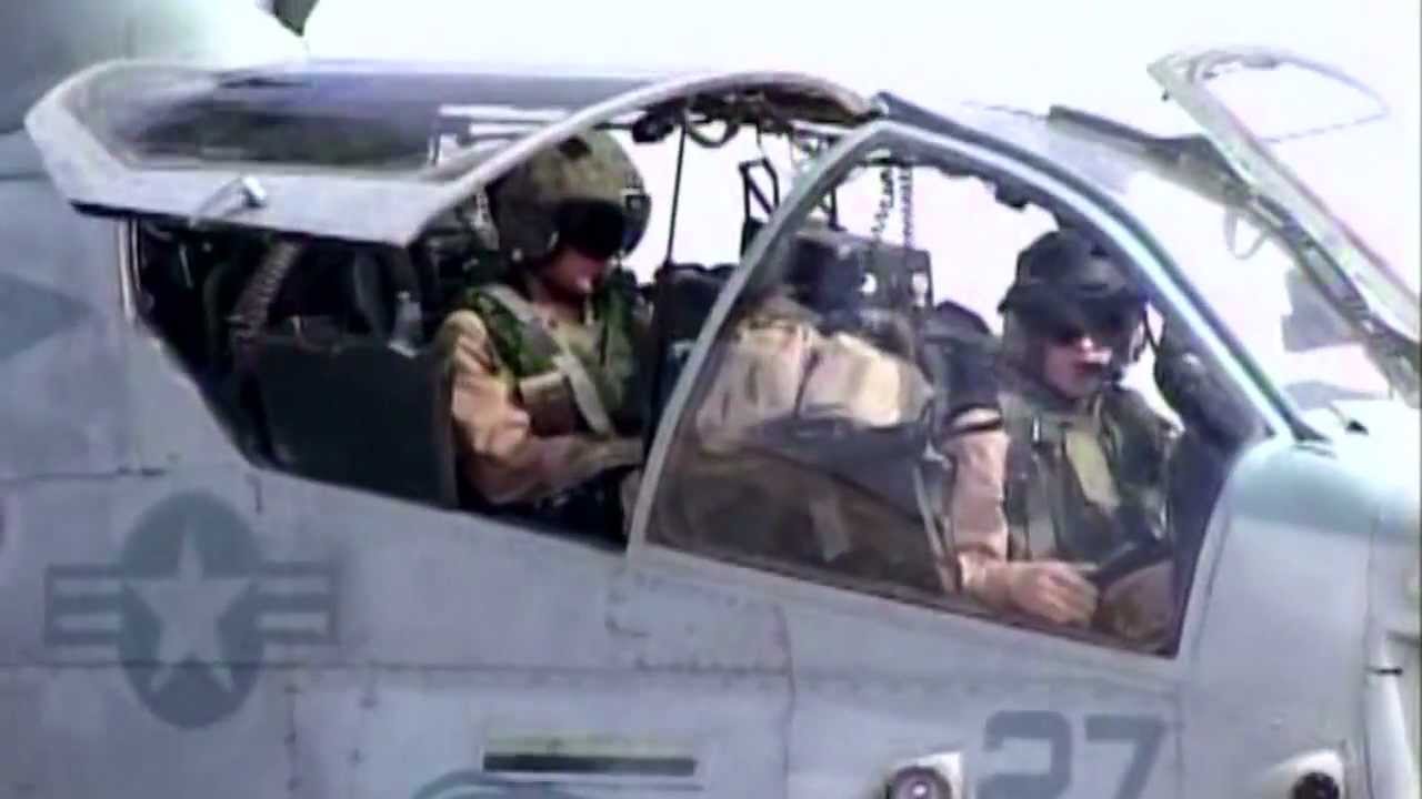 Super Cobra Helicopter "talaban suppressor" Marine pilot returns home ...