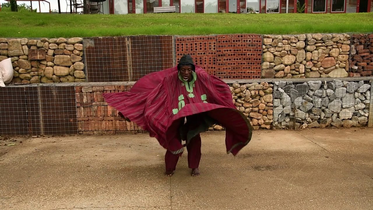 Bata dance - YouTube