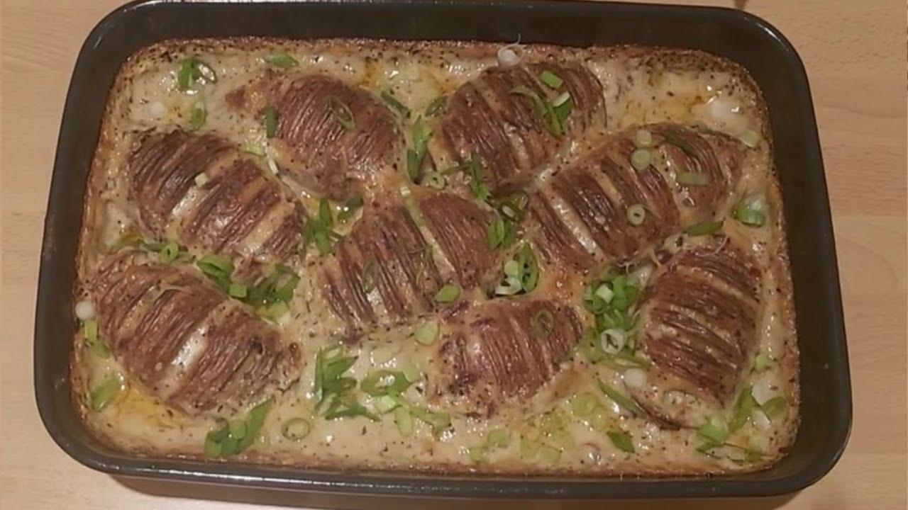Hasselback Potatoes Recipe With Béchamel Cheesy Sauce - YouTube