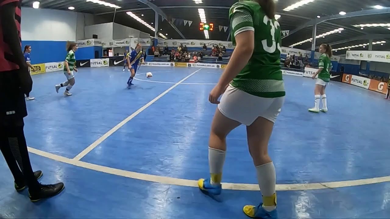 Futsal Oz Nationals 2019 U14 Girls (Metro v FNQ R4) - YouTube