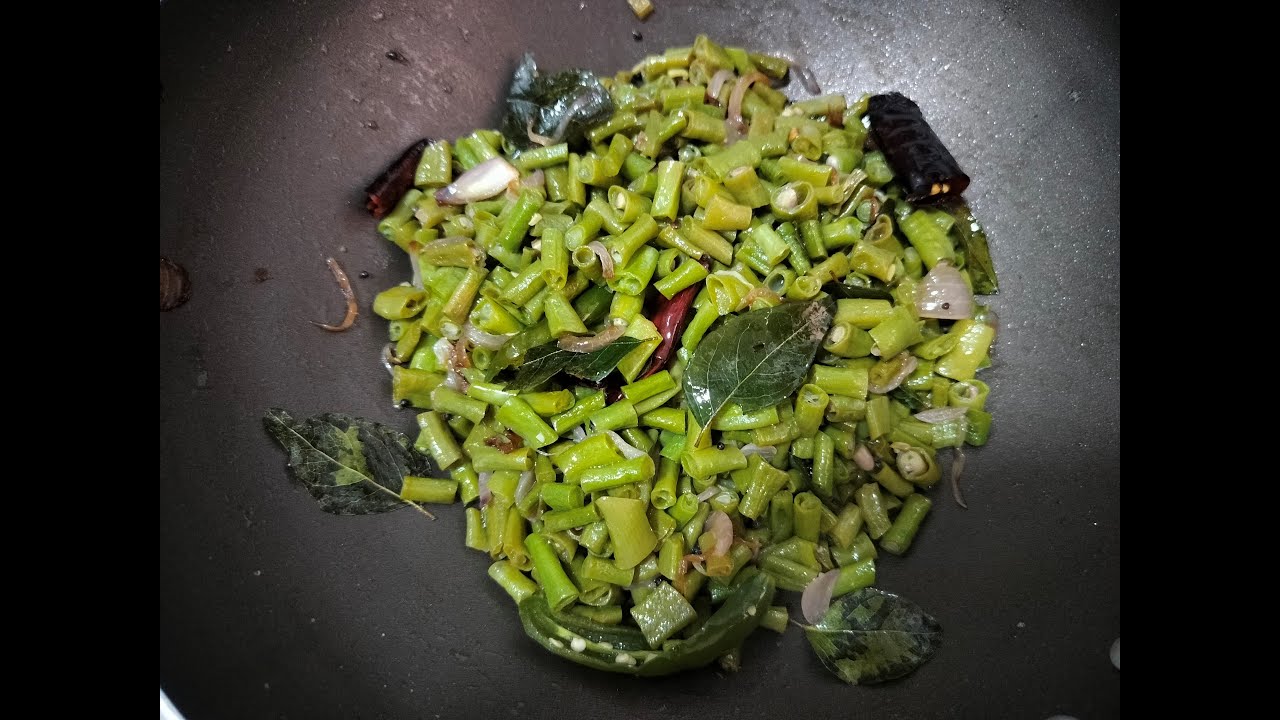 payar upperi നാടൻ പയർ ഉപ്പേരി - YouTube