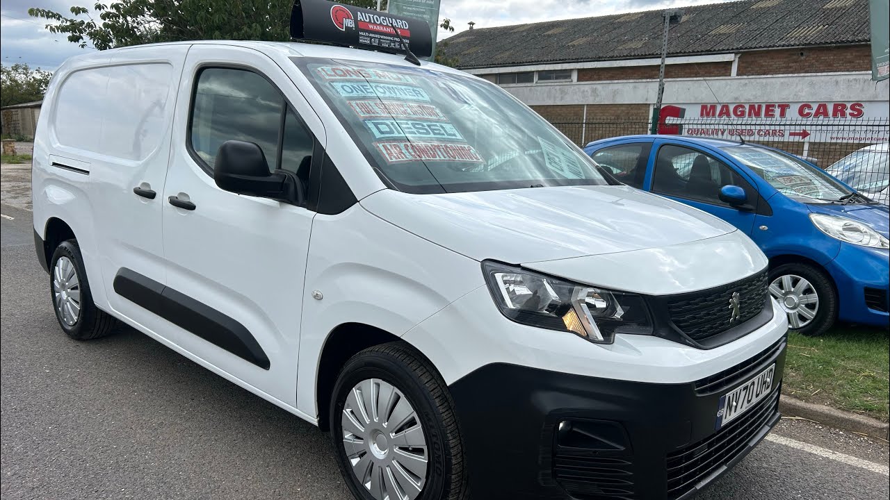 NV70 UHD (2021) Peugeot Partner Crew Van 5 Seats Professional Van 1 ...